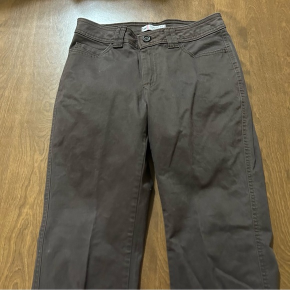 Lee | Pants & Jumpsuits | Lee Classic Fit Pants 6 | Poshmark